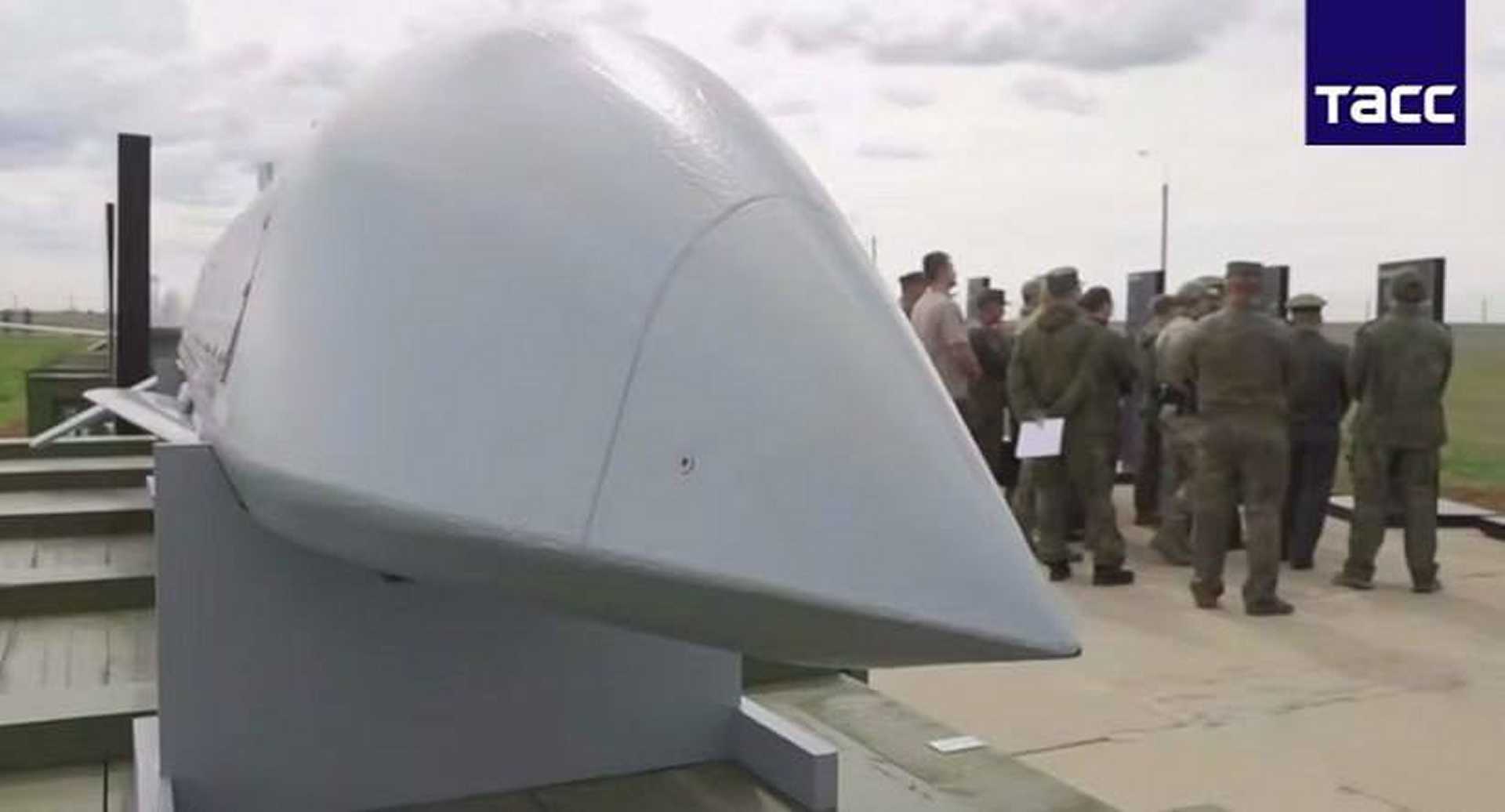 Russia shows new mysterious cruise missile similar to US-made AGM-158 ...