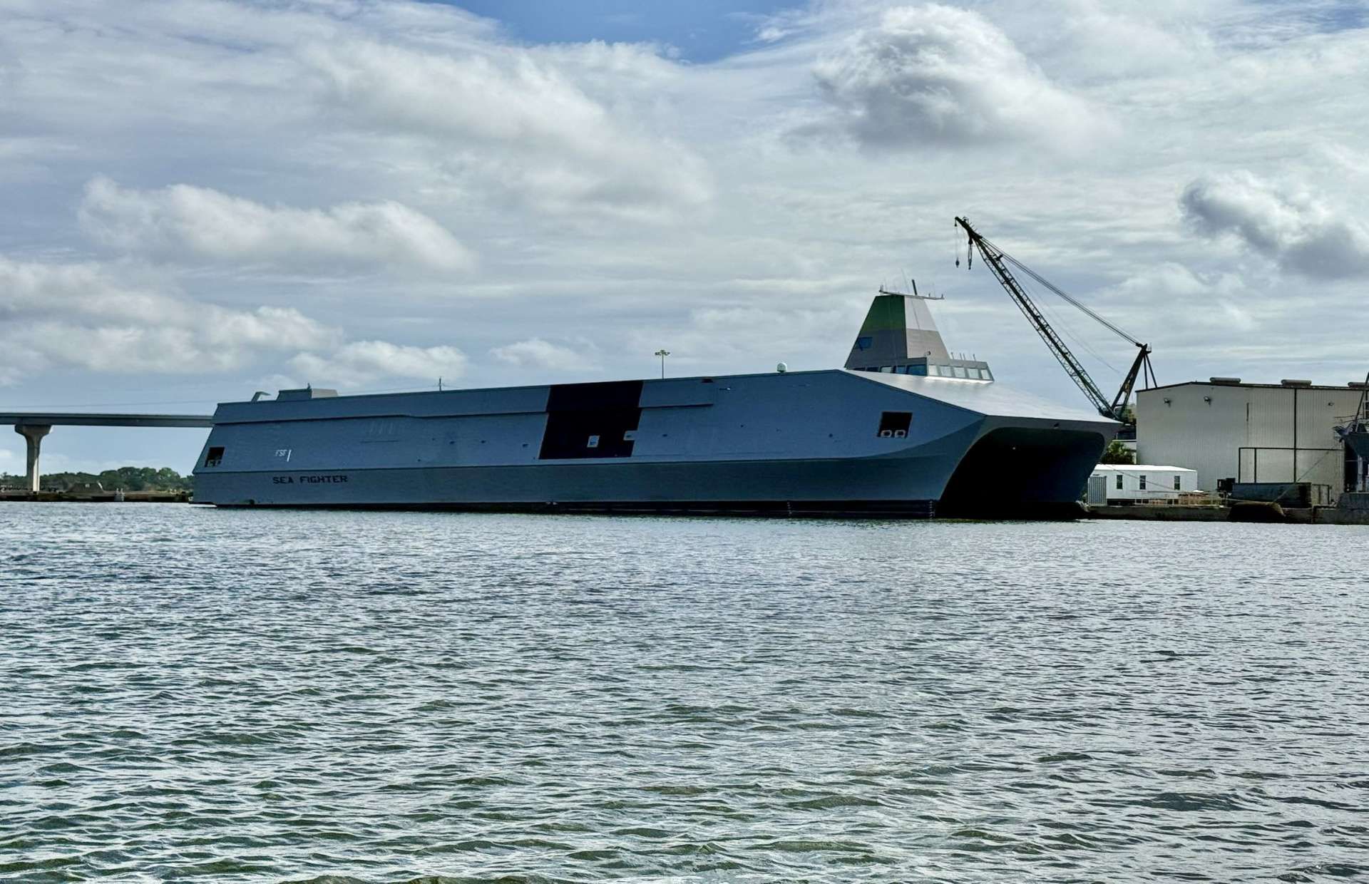 U.S. Navy Sea Fighter FSF-1 Boosts High Speed Littoral Warfare and ...