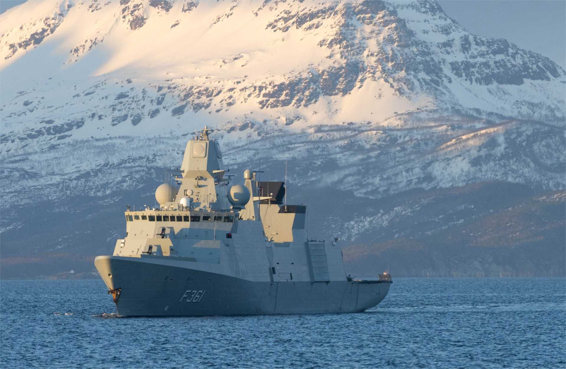 Danish Navy’s Air Defense Frigate Iver Huitfeldt Showcases Advanced Air ...