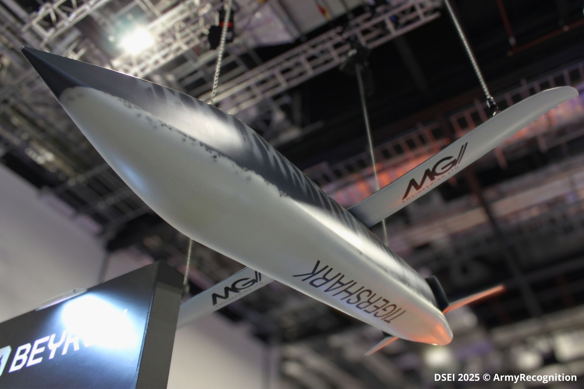 DSEI 2025年英國國際防務與安全裝備展覽:英國MGI工程公司展出新型TigerShark自主打擊無人機－阿棟的部落格｜痞客邦