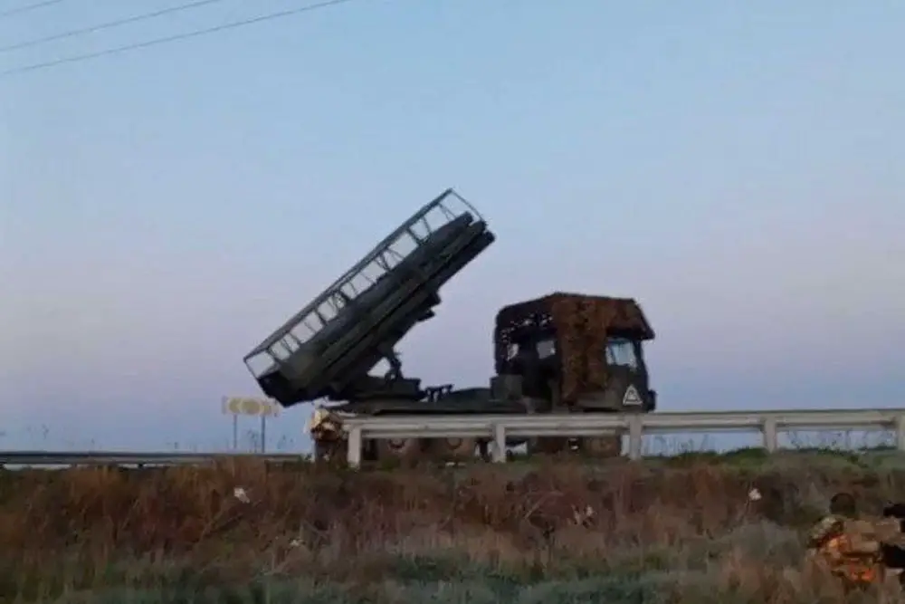 Defense News security global military army equipment industry